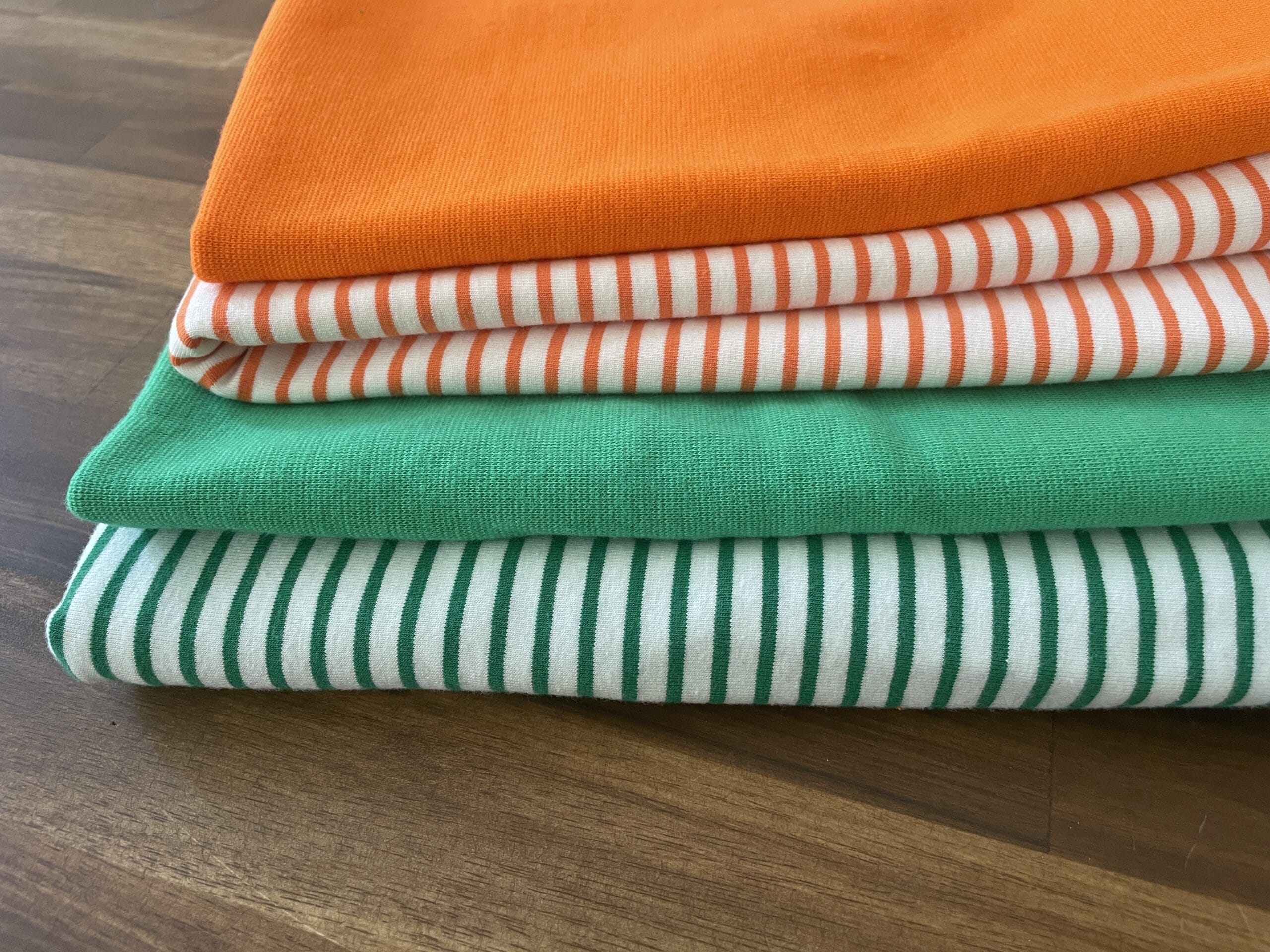 Suchst du das passende Bündchen im Stoffwald? | yarni.ch